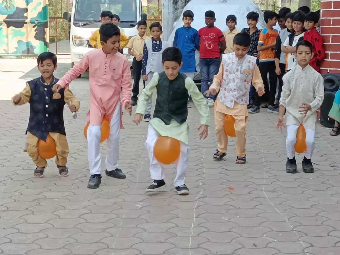 Dynamic Public School